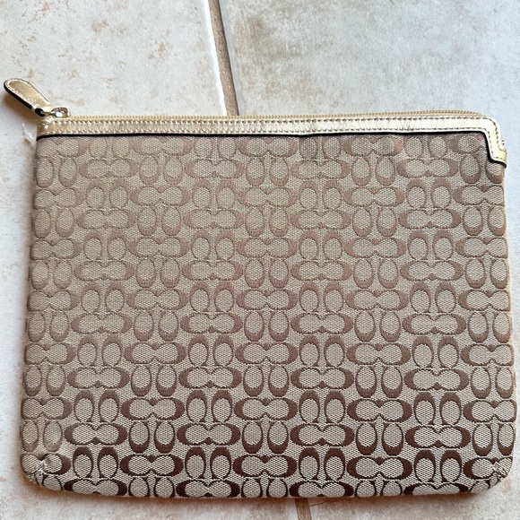 Coach | Tablets & Accessories | Coach Signature Canvas Ipadtablet Case ...